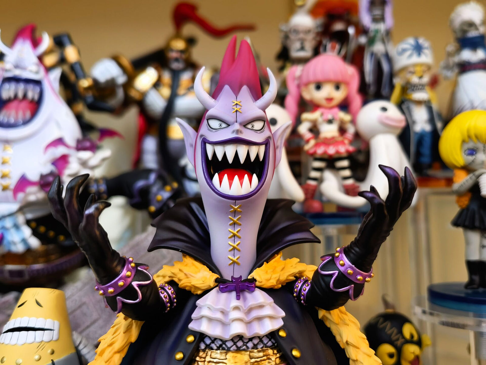 Oka Shichibukai 002 Gekko Moria - One Piece - A Plus Studio [IN STOCK]