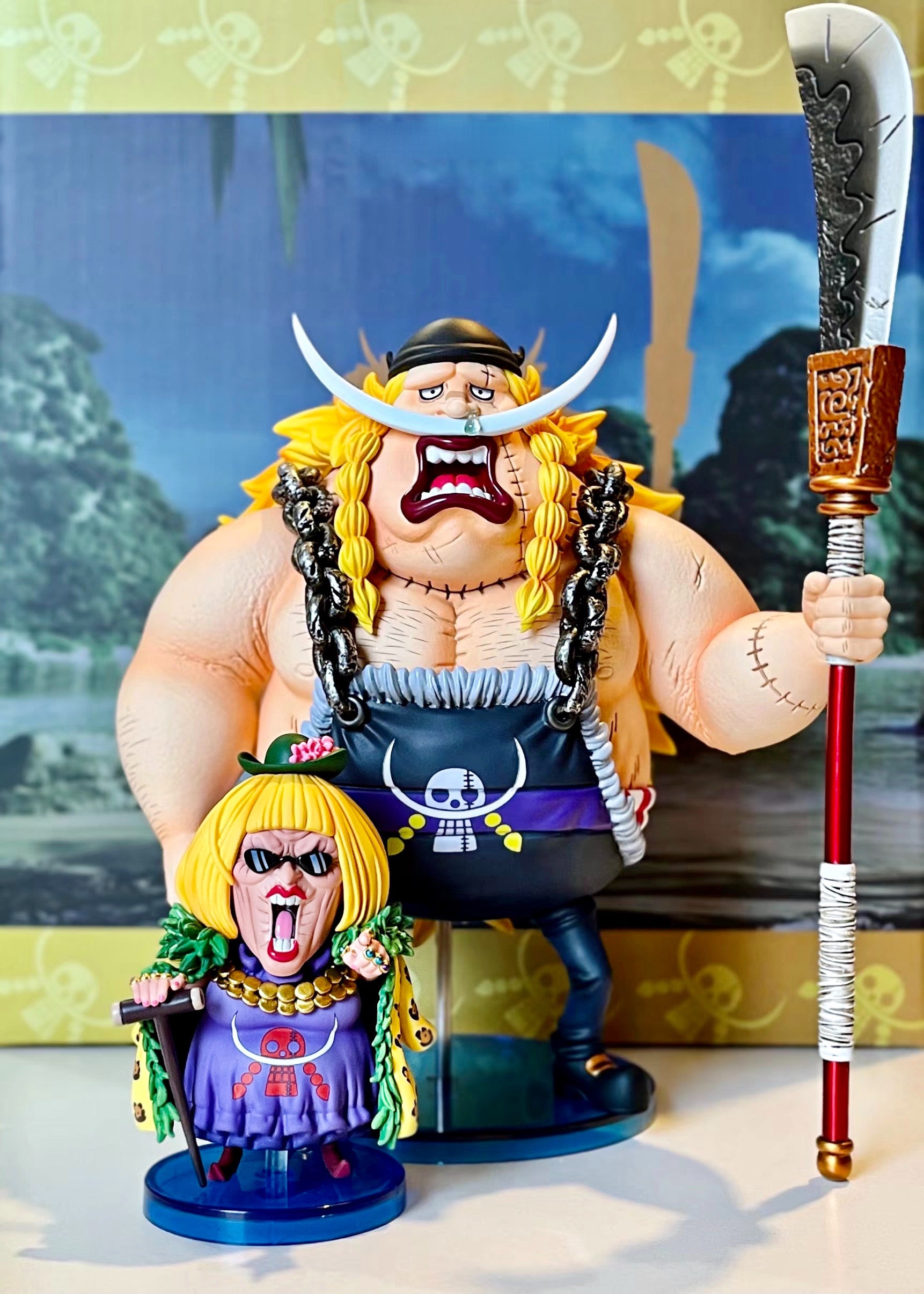 Whitebeard Pirates - Edward Weevil & Miss Buckin - ONE PIECE - YZ ...